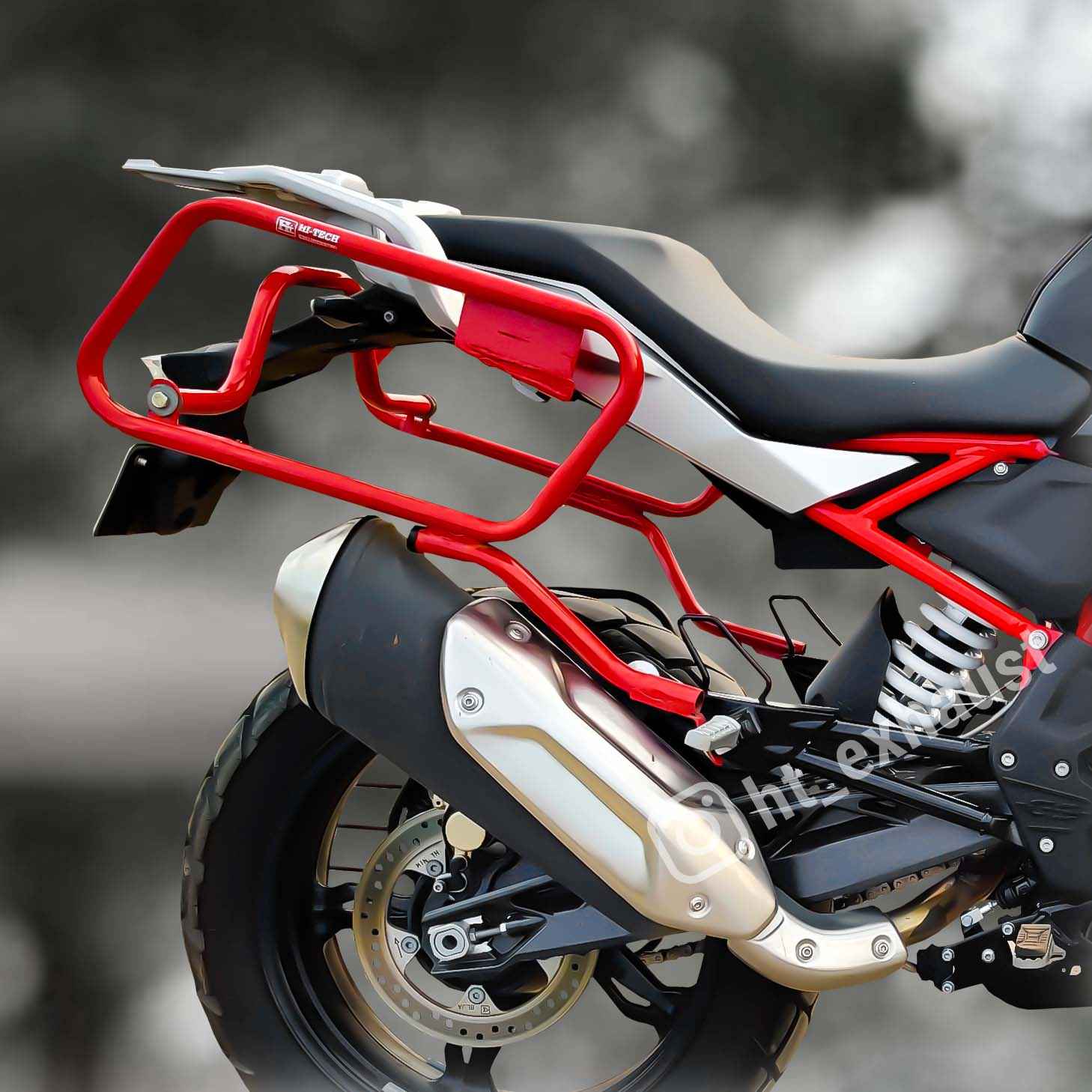 BMW G 310 GS SADDLE STAY WITH – RED / Ht Exhaust – SB 552 – SPARIFY